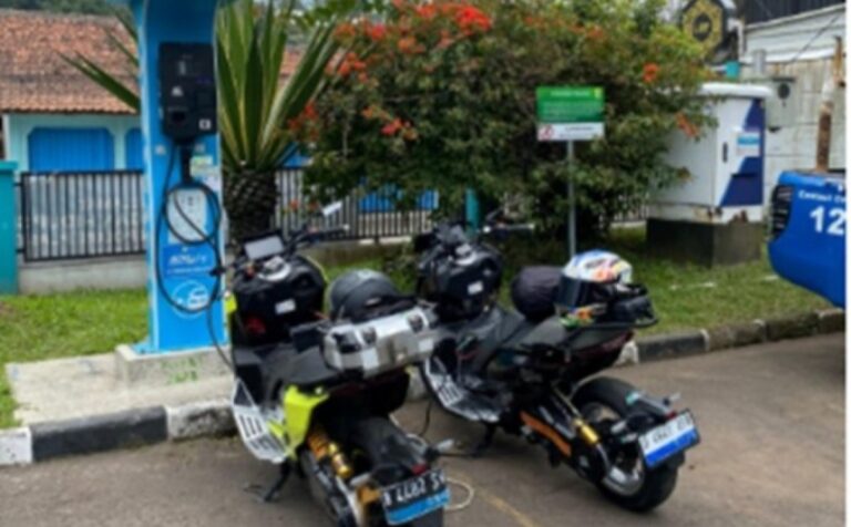 PLN Perkuat Kedaulatan Energi Lewat SPKLU di Garut, Touring Motor ...